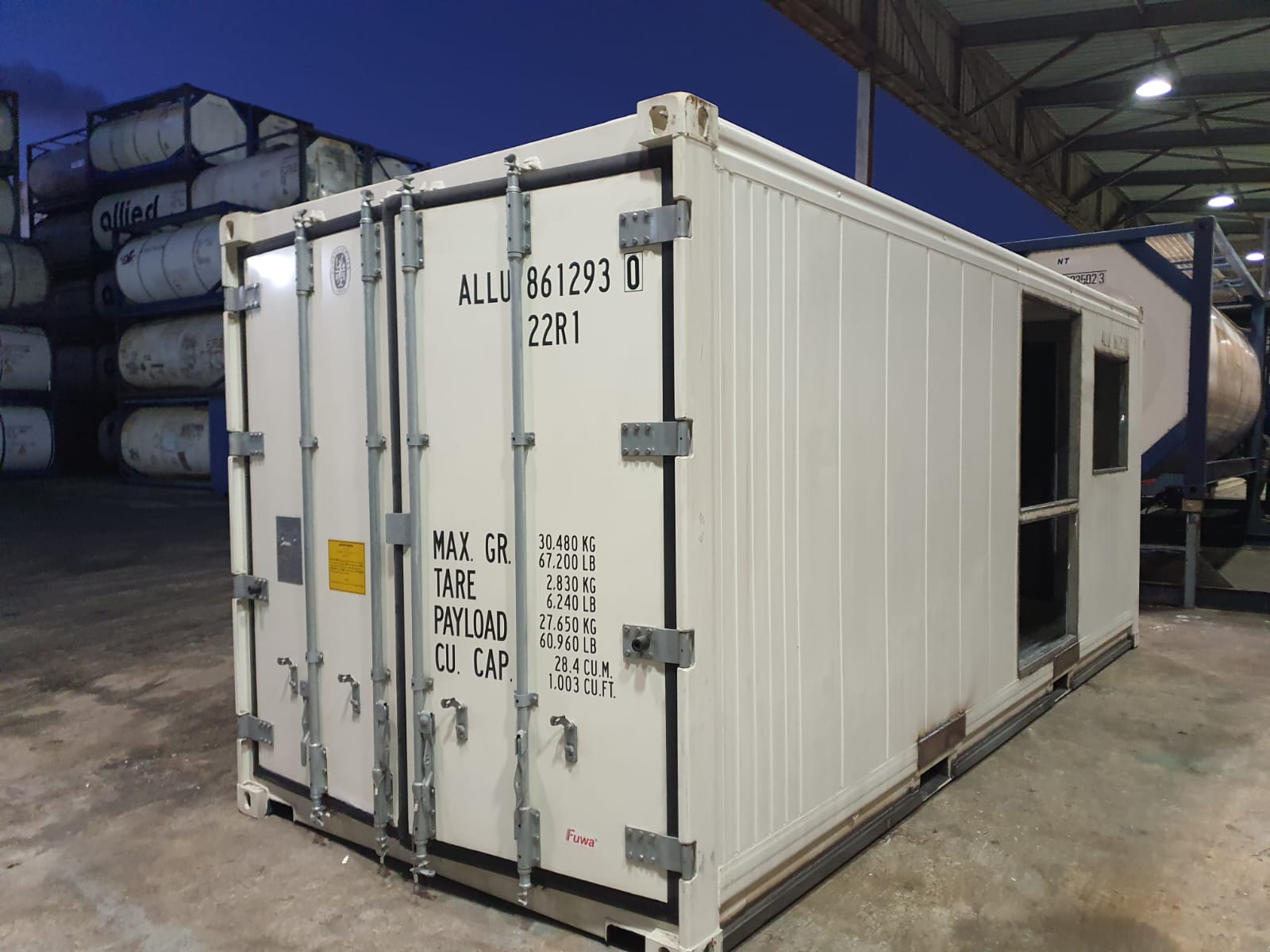Let's build a small office - Remco Container Service